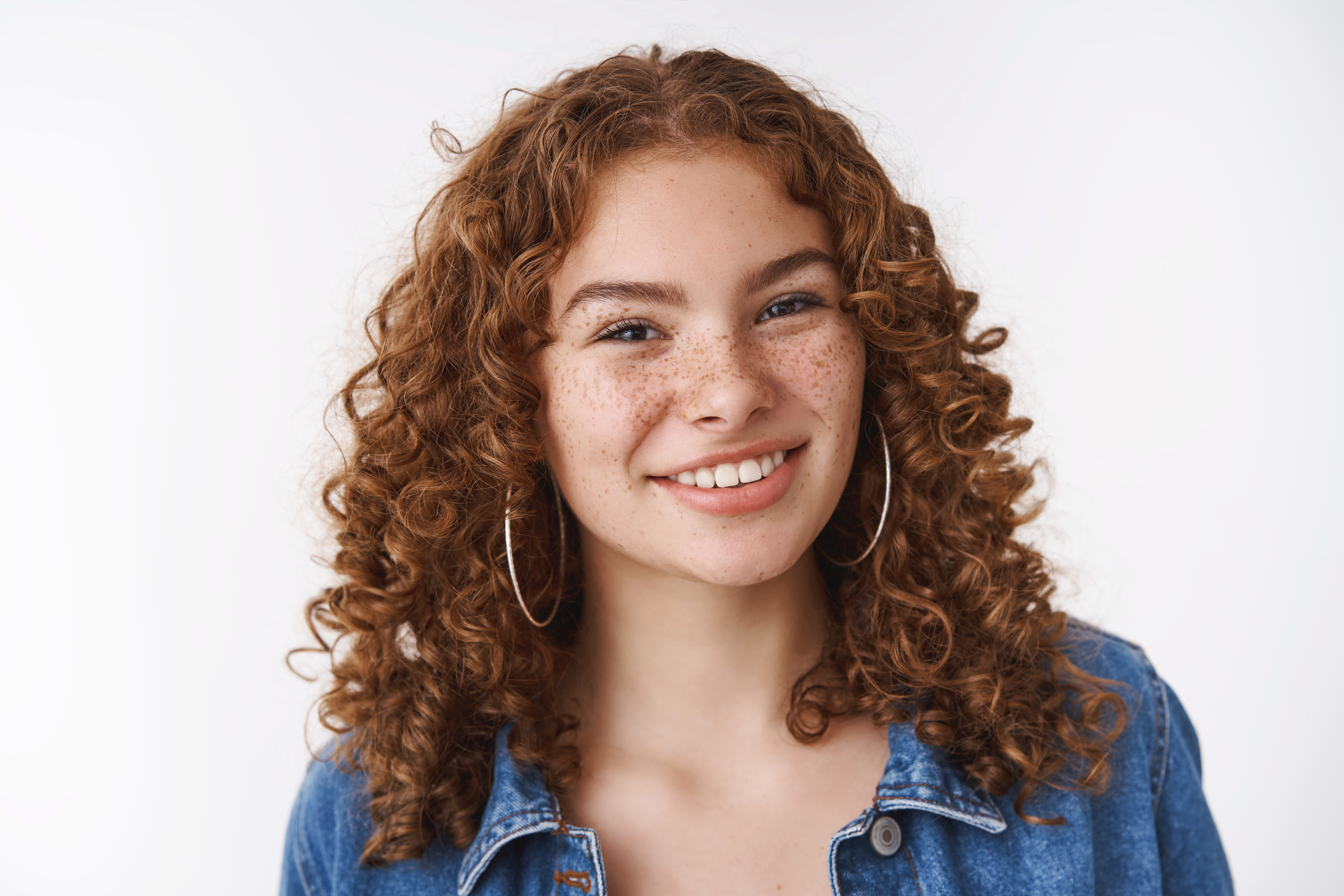 10 Curly Hair Types + Care Guide | Holland & Barrett