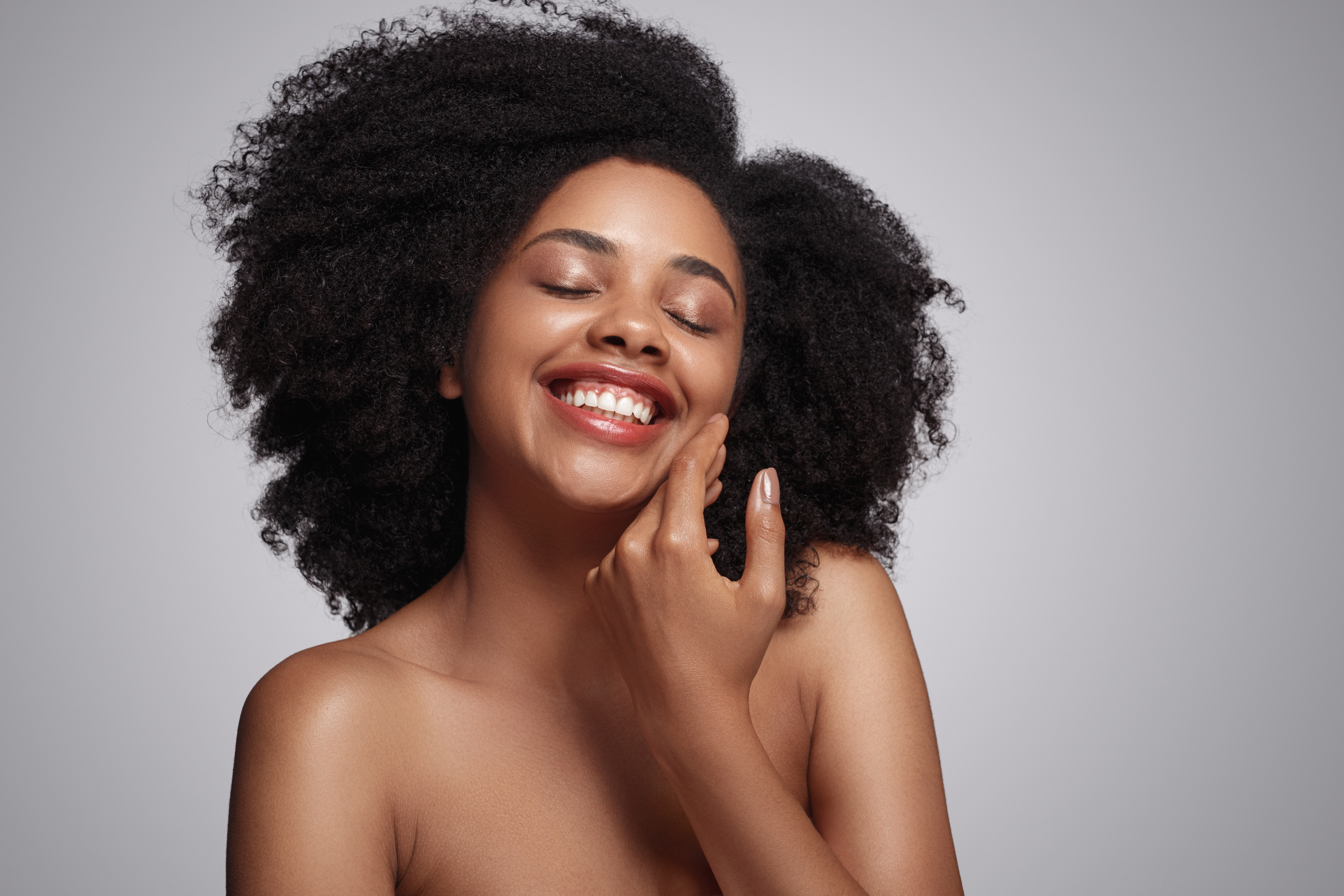 10 Curly Hair Types + Care Guide | Holland & Barrett