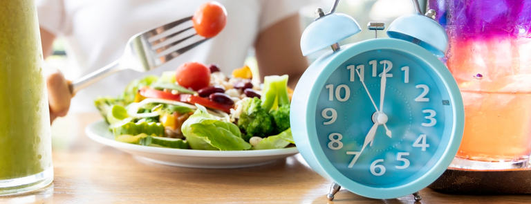 What is the 5 2 diet? | Holland & Barrett