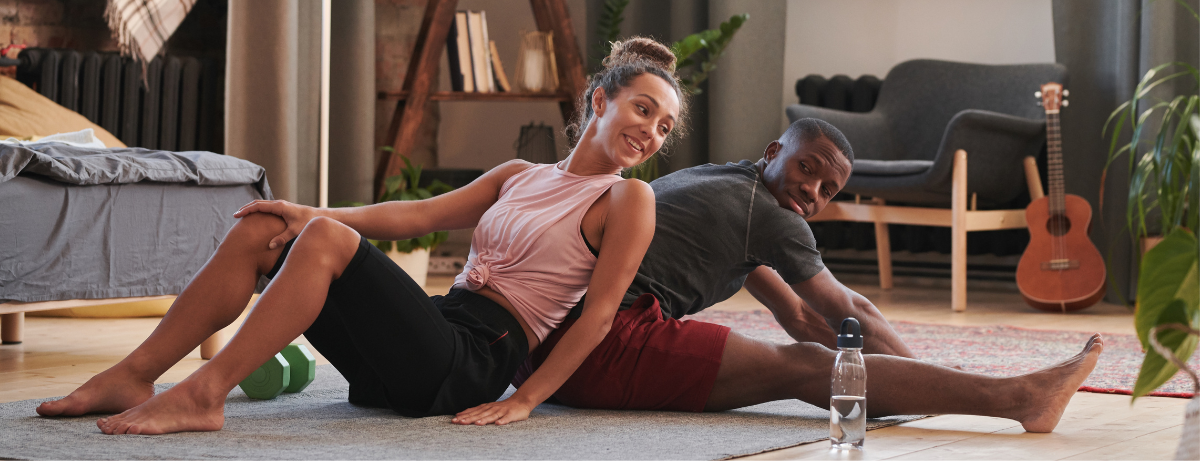 Cracking joints: why do our joints crack, and is it bad? | H&B